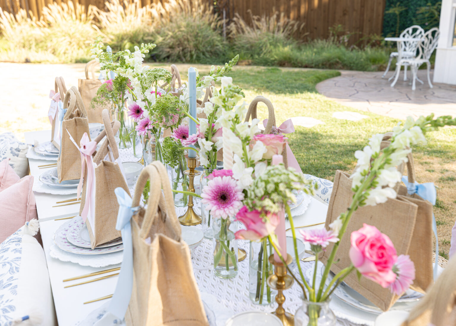 Picnic Photoshoot at Lemon Drop Studios - brookegarwood.com