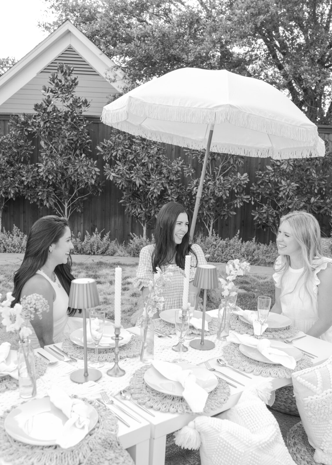 Picnic Photoshoot at Lemon Drop Studios - brookegarwood.com